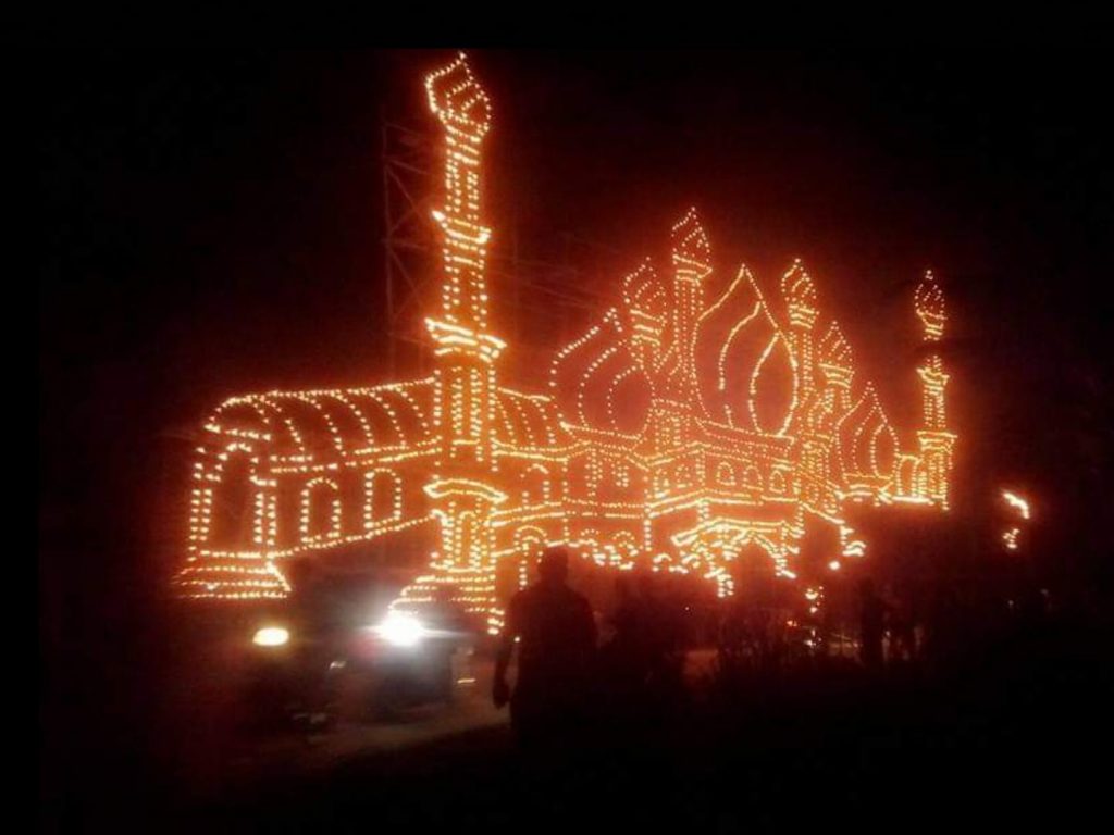 Menjadi Tradisi saat Ramadhan, Festival Lampu Colok 2023 Kembali ...