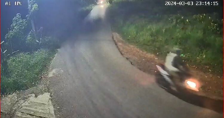 Parkir di Teras Rumah, Motor Milik Warga di Tanjungpinang Raib Digondol ...