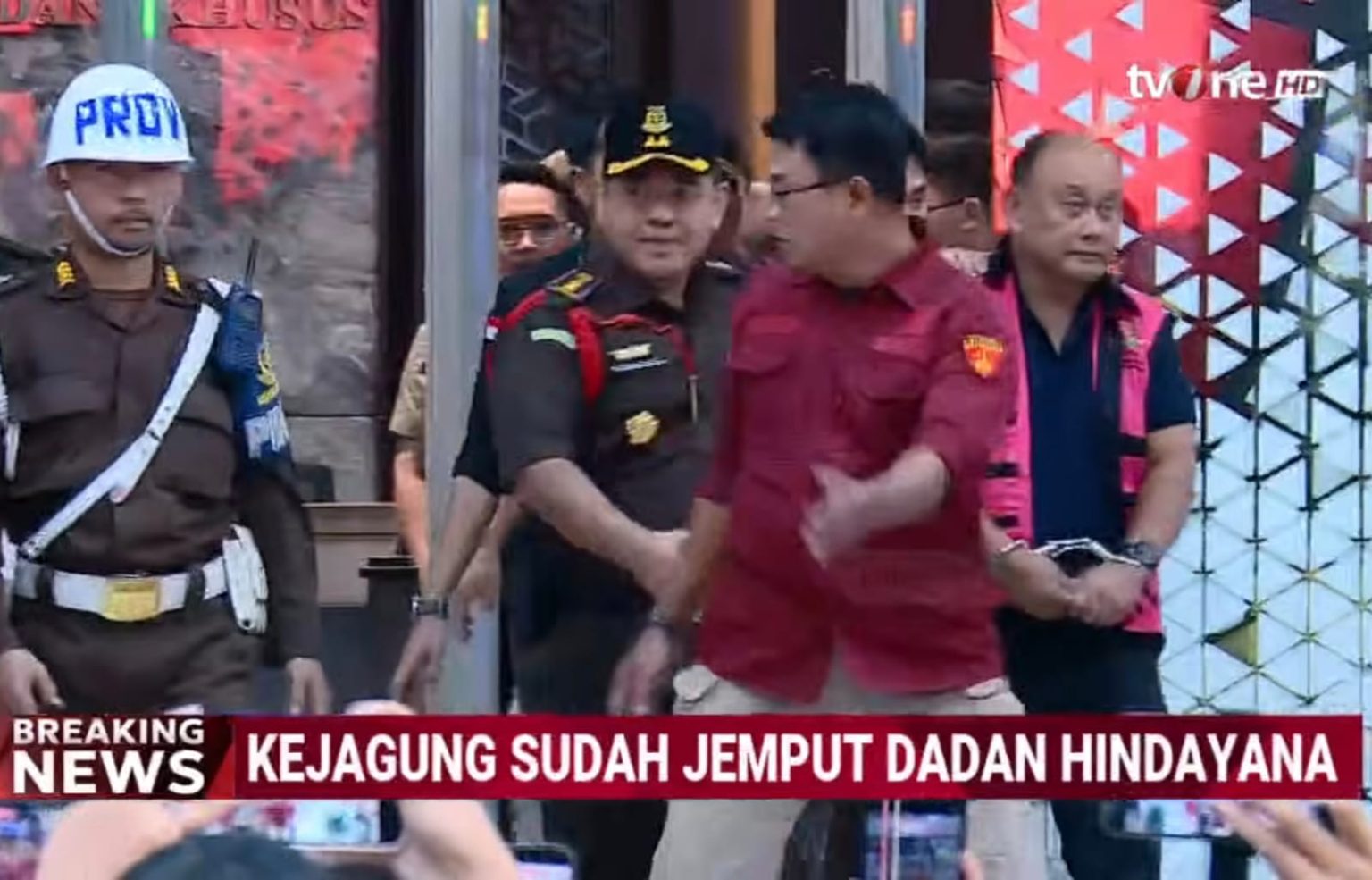Kejagung Tetapkan Tiga Petinggi BGN Tersangka Dugaan Korupsi Program ...